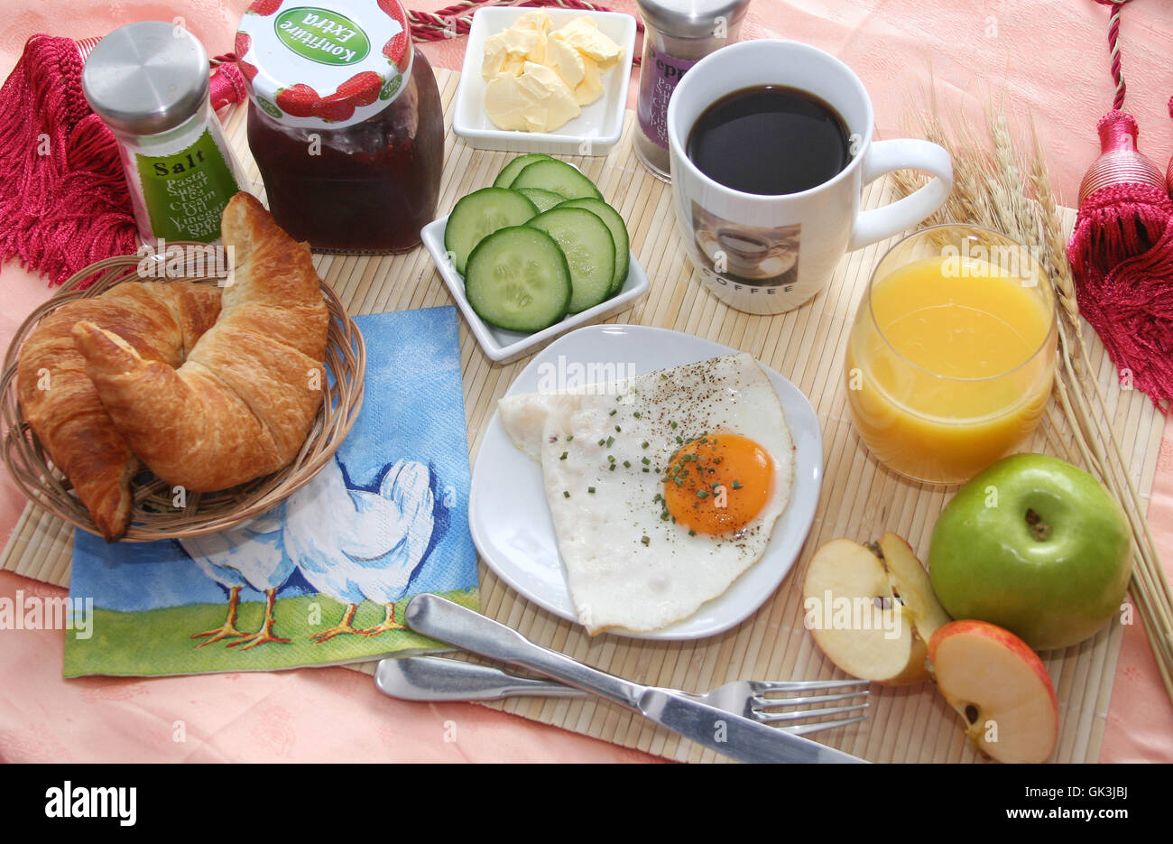 snack time food aliment Stock Photo - Alamy