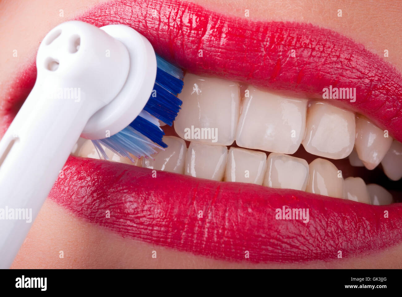 Brush your teeth hi-res stock photography and images - Alamy