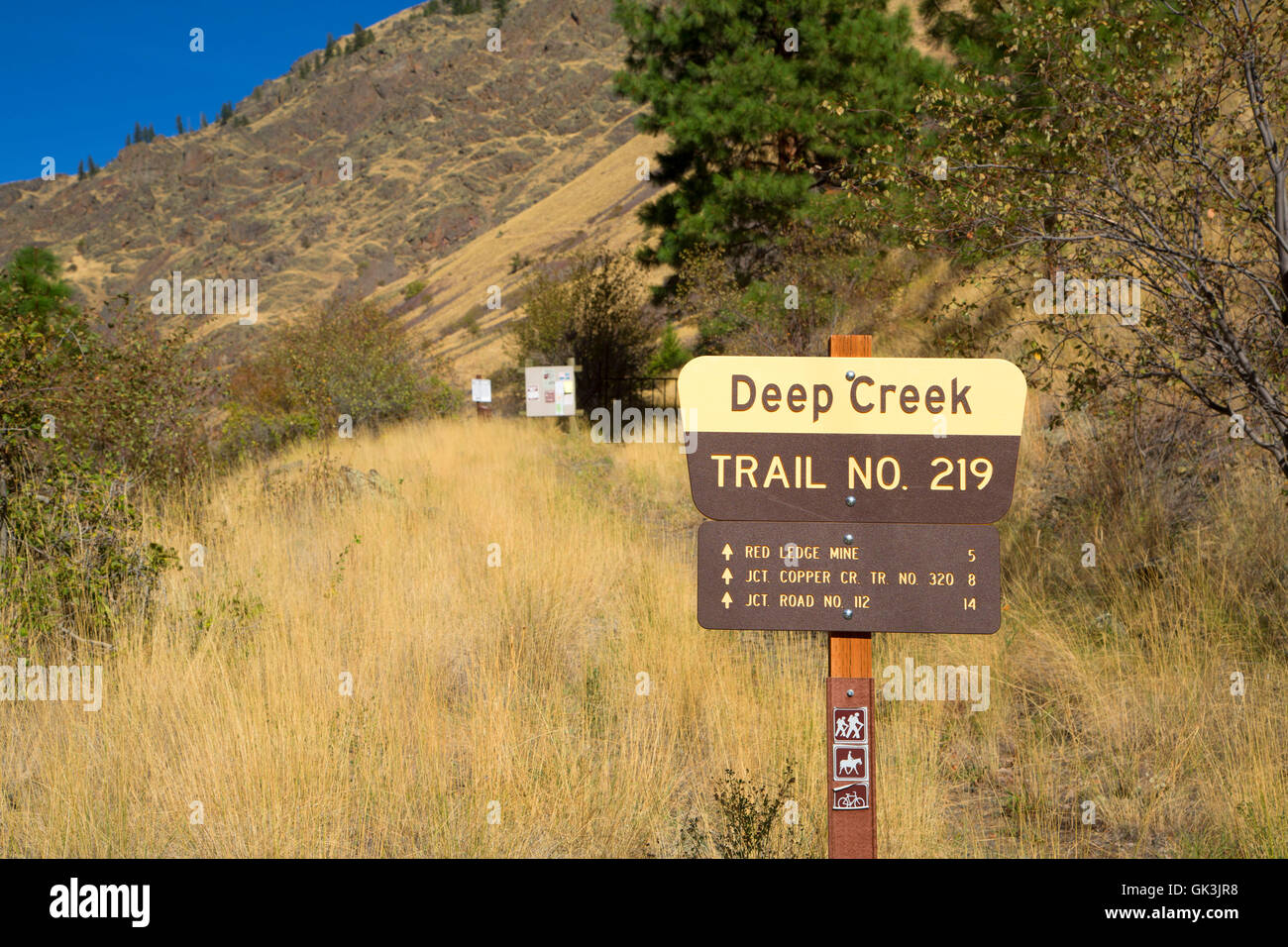 Deep Creek Trail sign, Hells Canyon Seven Devils Scenic Area, Hells ...