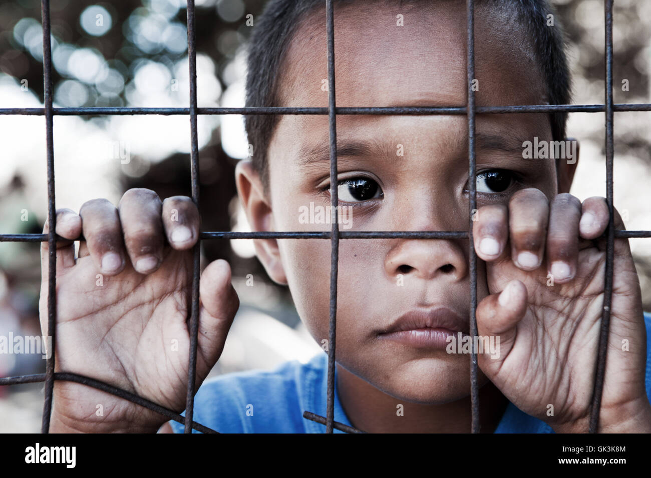 Poor boy portrait philippines hi-res stock photography and images - Alamy