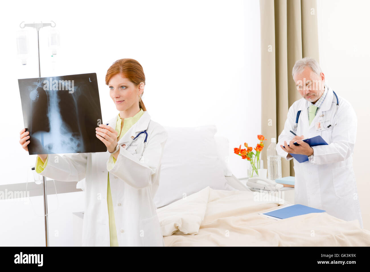 doctor physician medic Stock Photo - Alamy