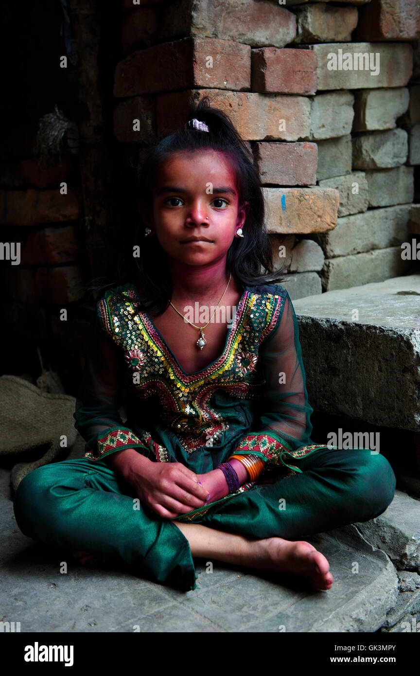 Indian girl calcutta india hi-res stock photography and images - Alamy