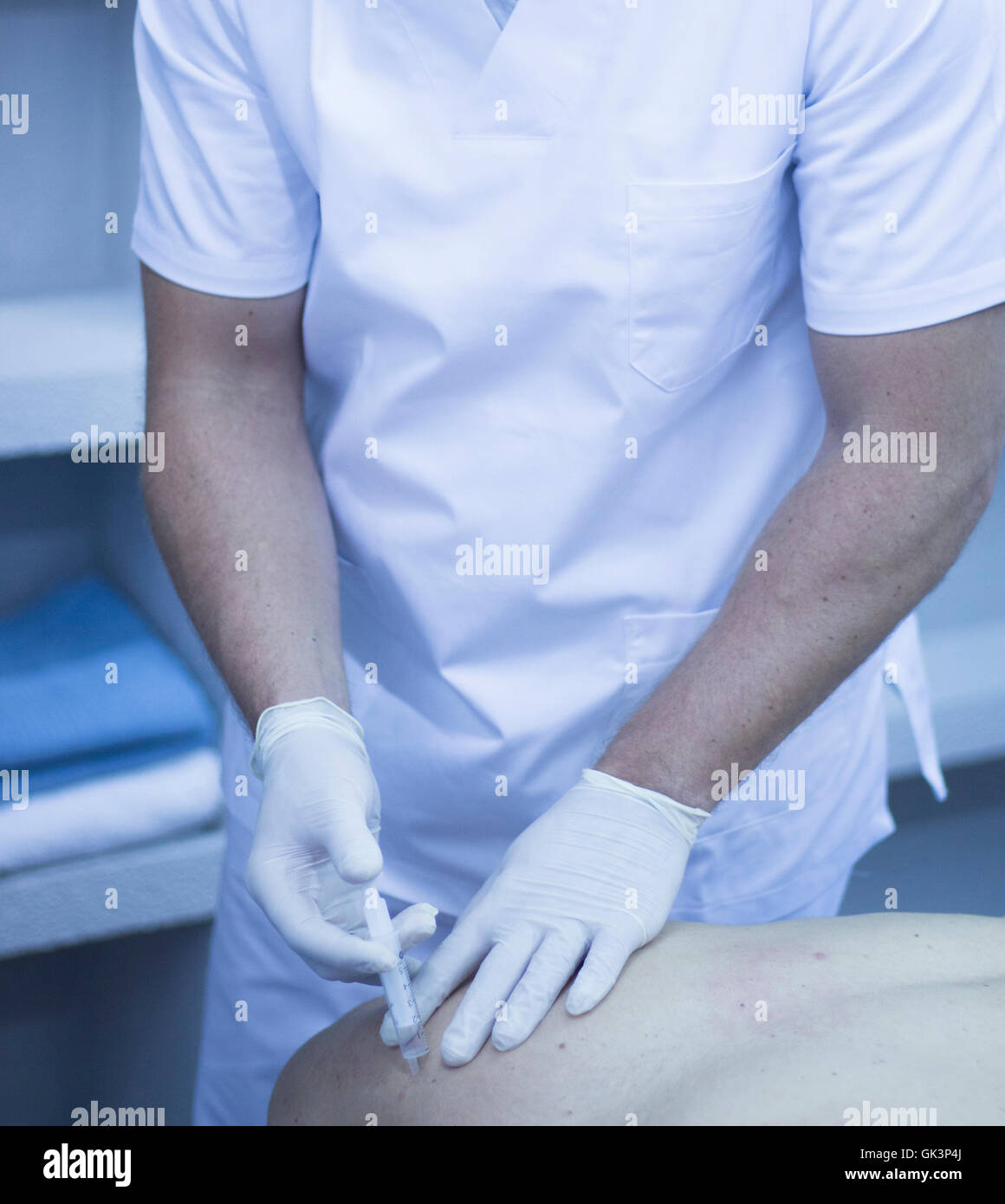 Intratissue Percutaneous Electrolysis EPI with needle injection medical ...