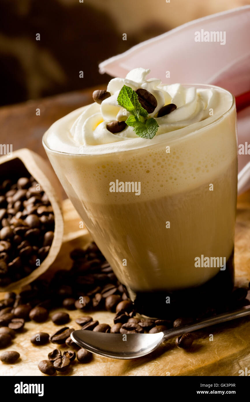 bar tavern drink Stock Photo - Alamy