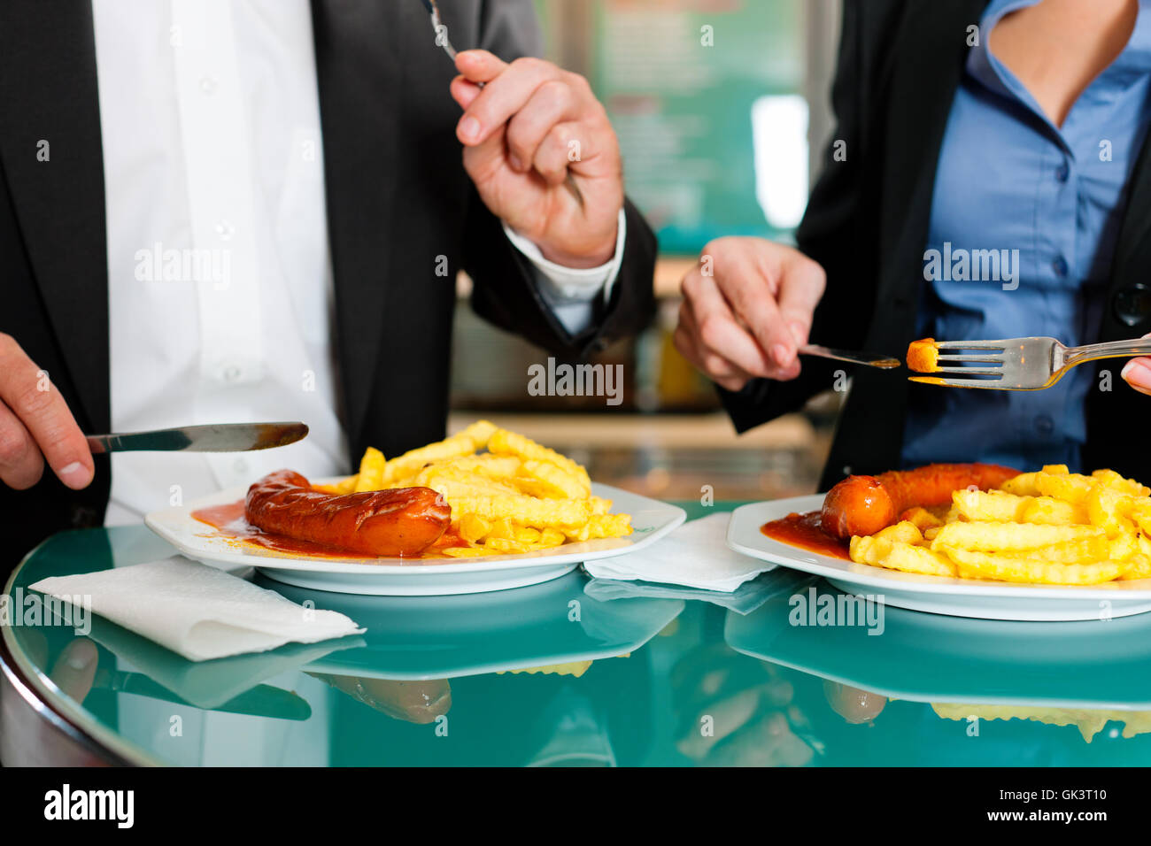 woman midday snack Stock Photo - Alamy