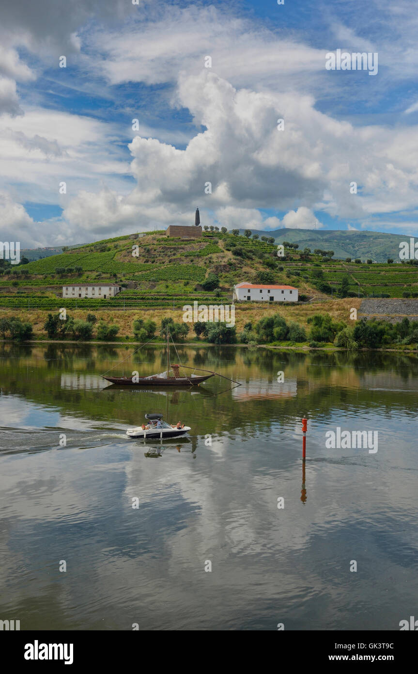 Sandemans Sign High Resolution Stock Photography and Images - Alamy