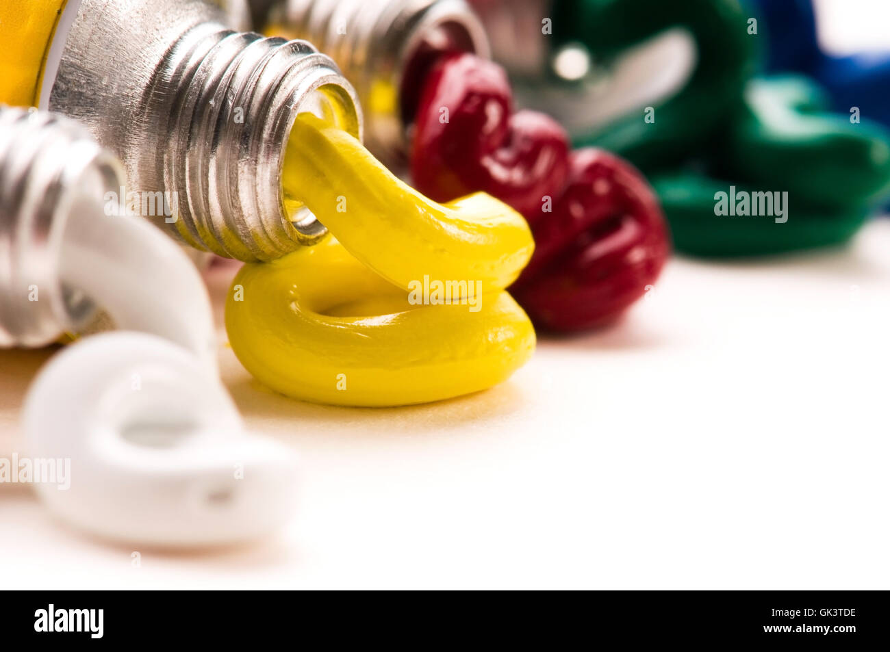 Colour tube paint hi-res stock photography and images - Alamy