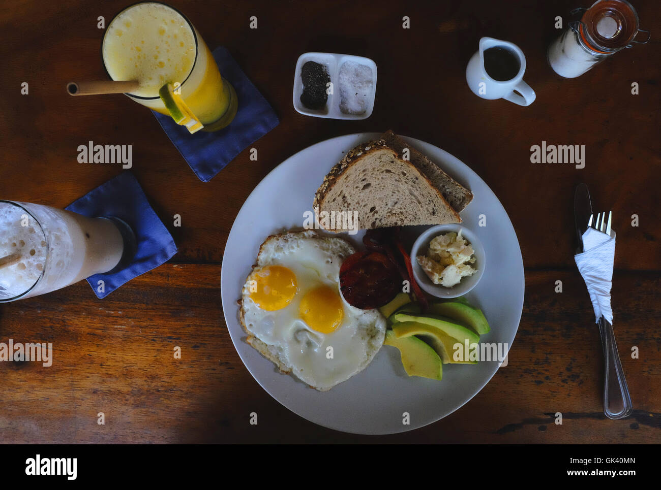 Table food above hi-res stock photography and images - Alamy