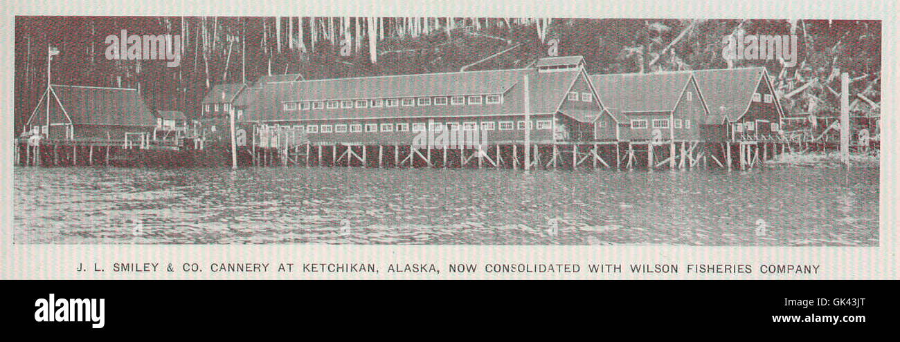 Seafood canning facility hi-res stock photography and images - Alamy