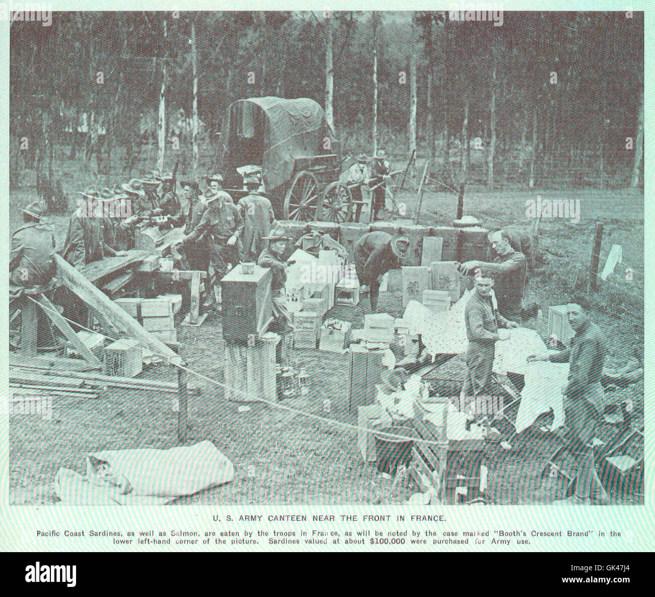 Army canteen hi-res stock photography and images - Alamy