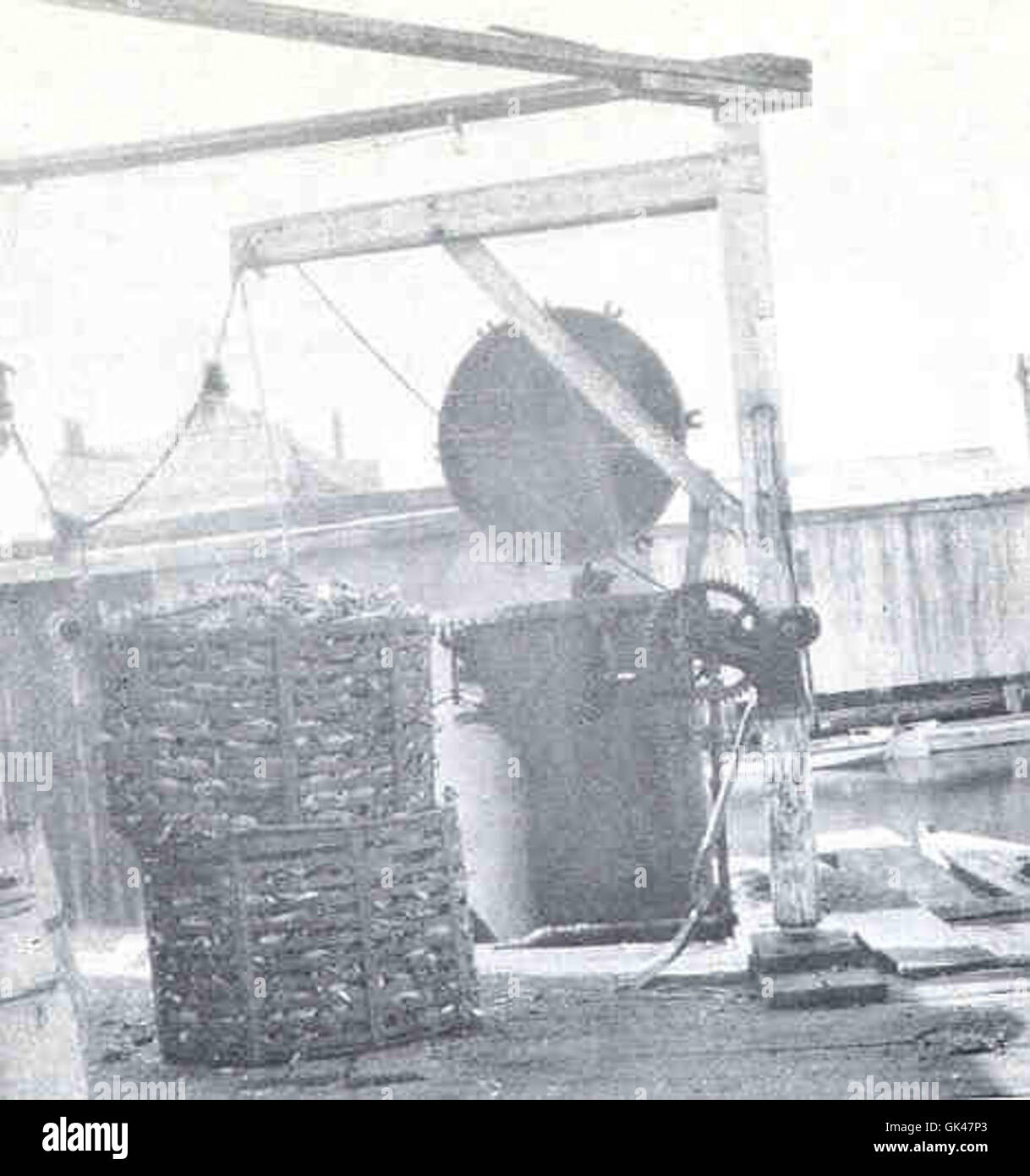 The iron cooker, also known as a kettle, is a common tool used in the ...