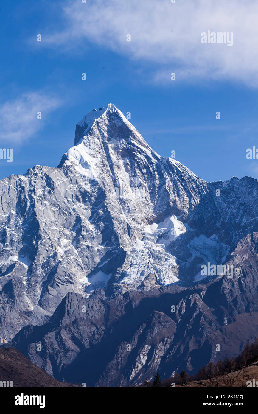 In Balang overlooking Siguniangshan Stock Photo - Alamy