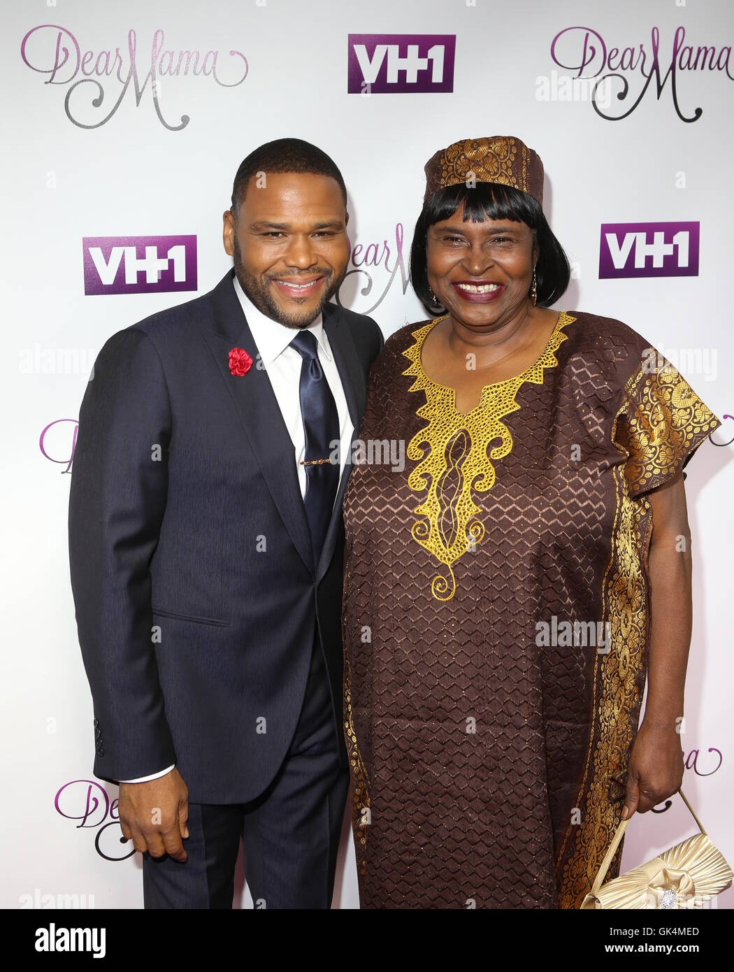 Celebrities attend VH1’s 'Dear Mama' Held at St. Bartholomew’s Church ...