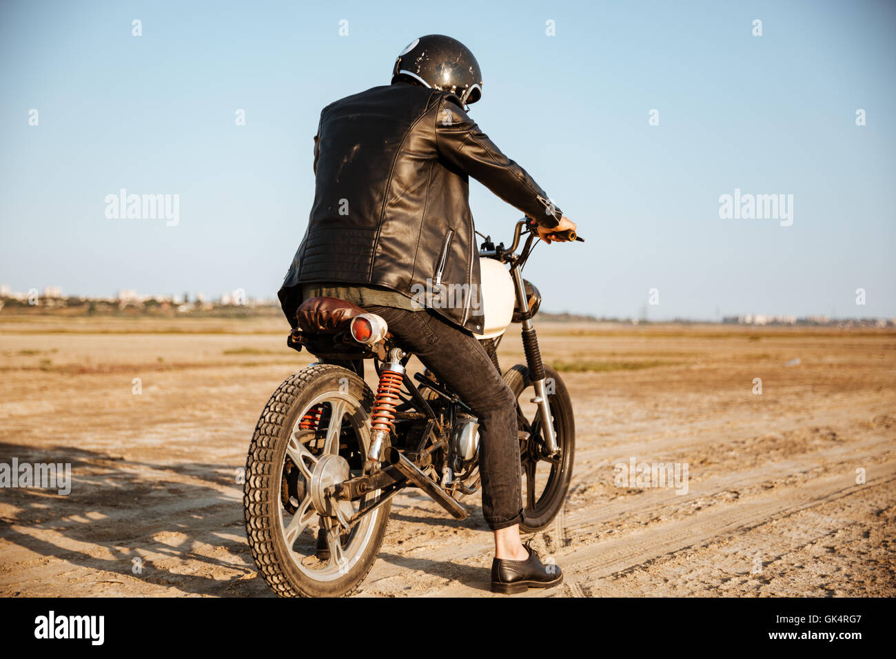 Cafe racer jacket hi-res stock photography and images - Alamy