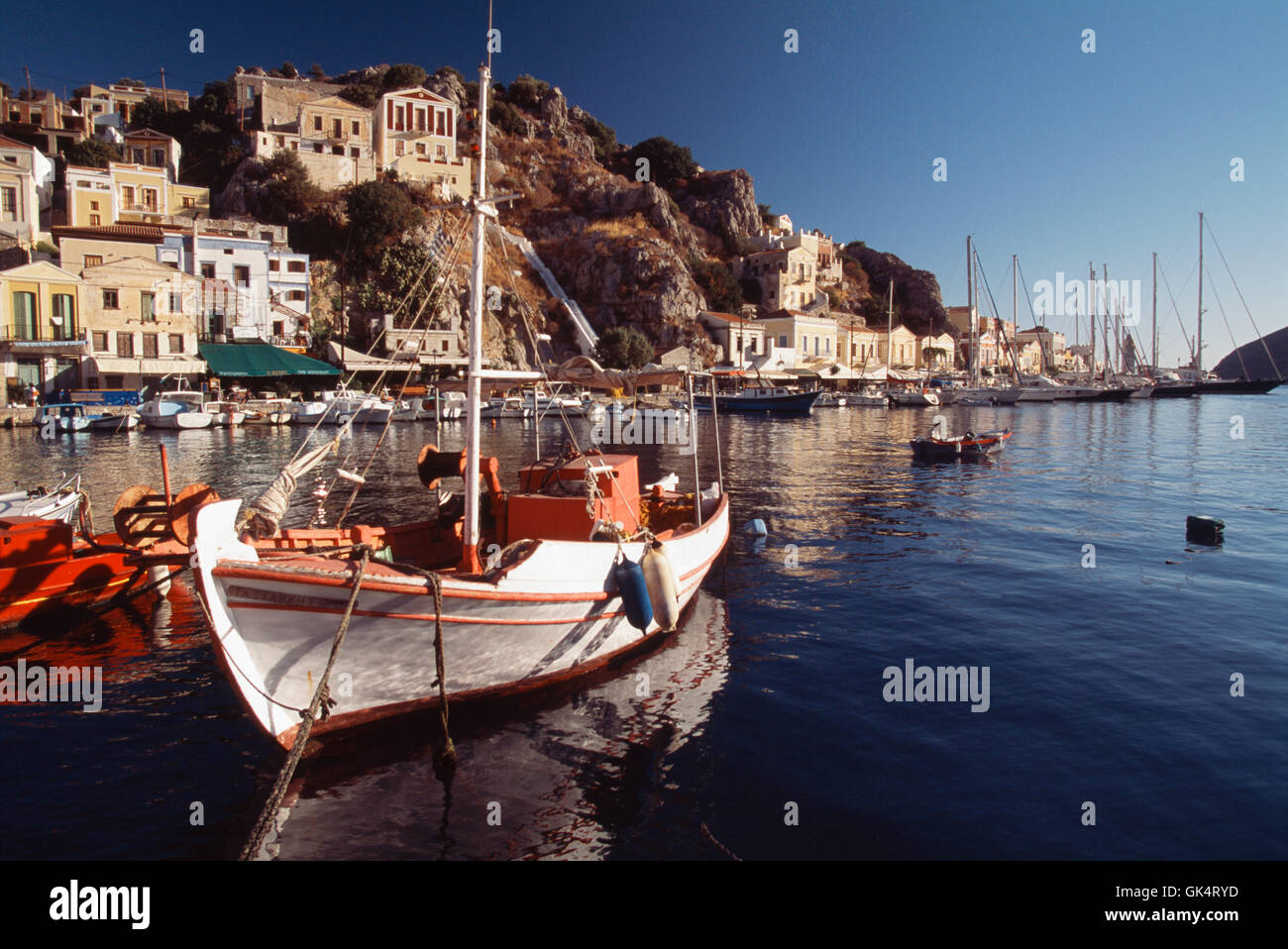 Greek house, neoclassical hi-res stock photography and images - Alamy