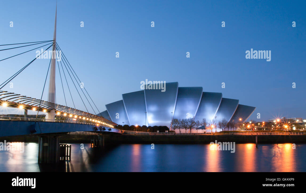 bridge night nighttime Stock Photo - Alamy