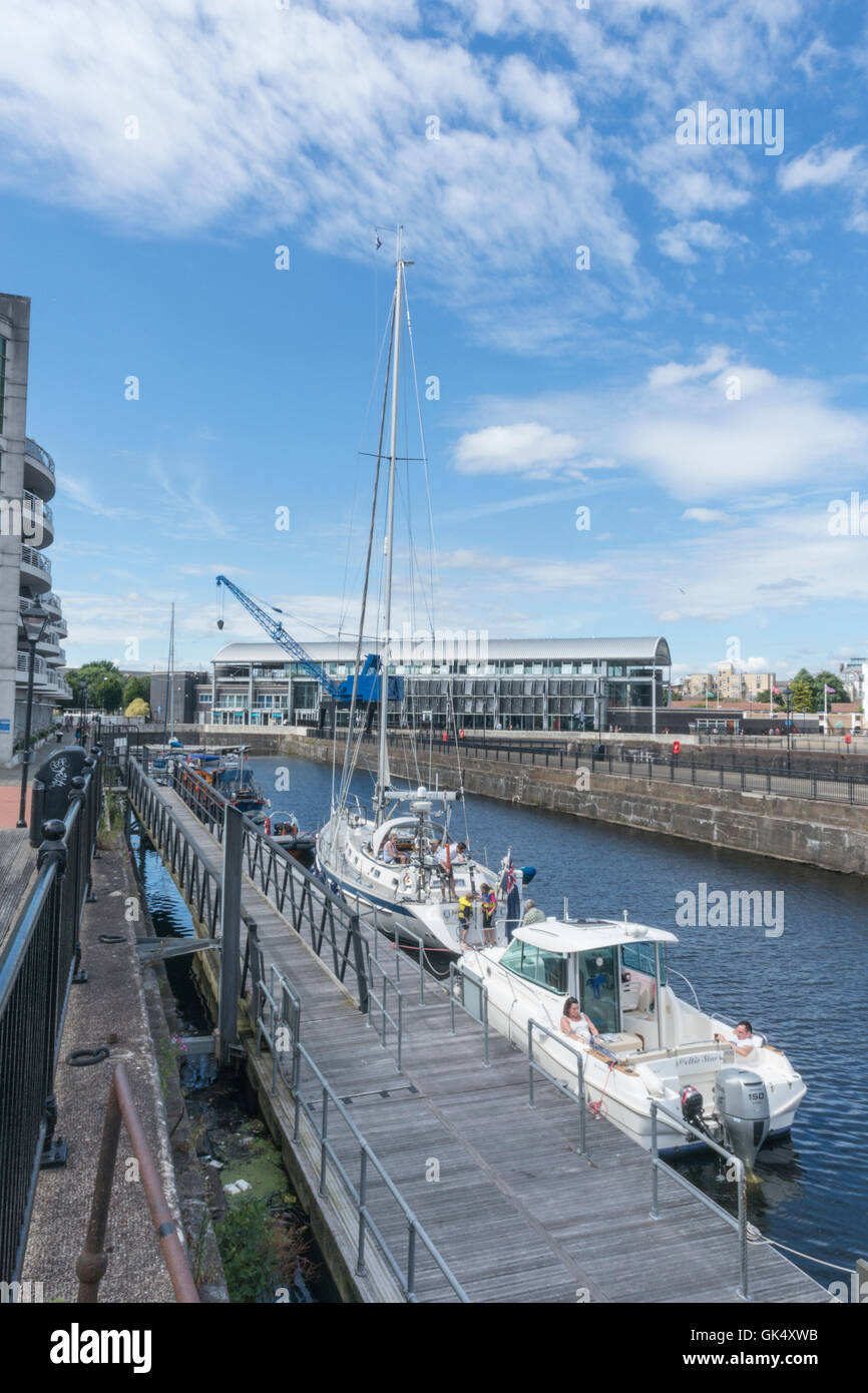 Old New Cardiff Bay High Resolution Stock Photography and Images - Alamy