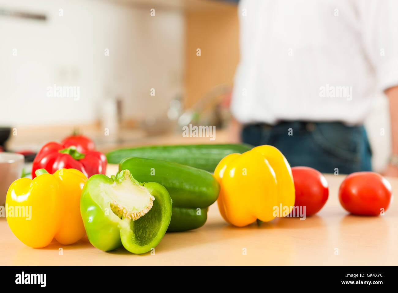 cooking vegetables in the kitchen Stock Photo - Alamy
