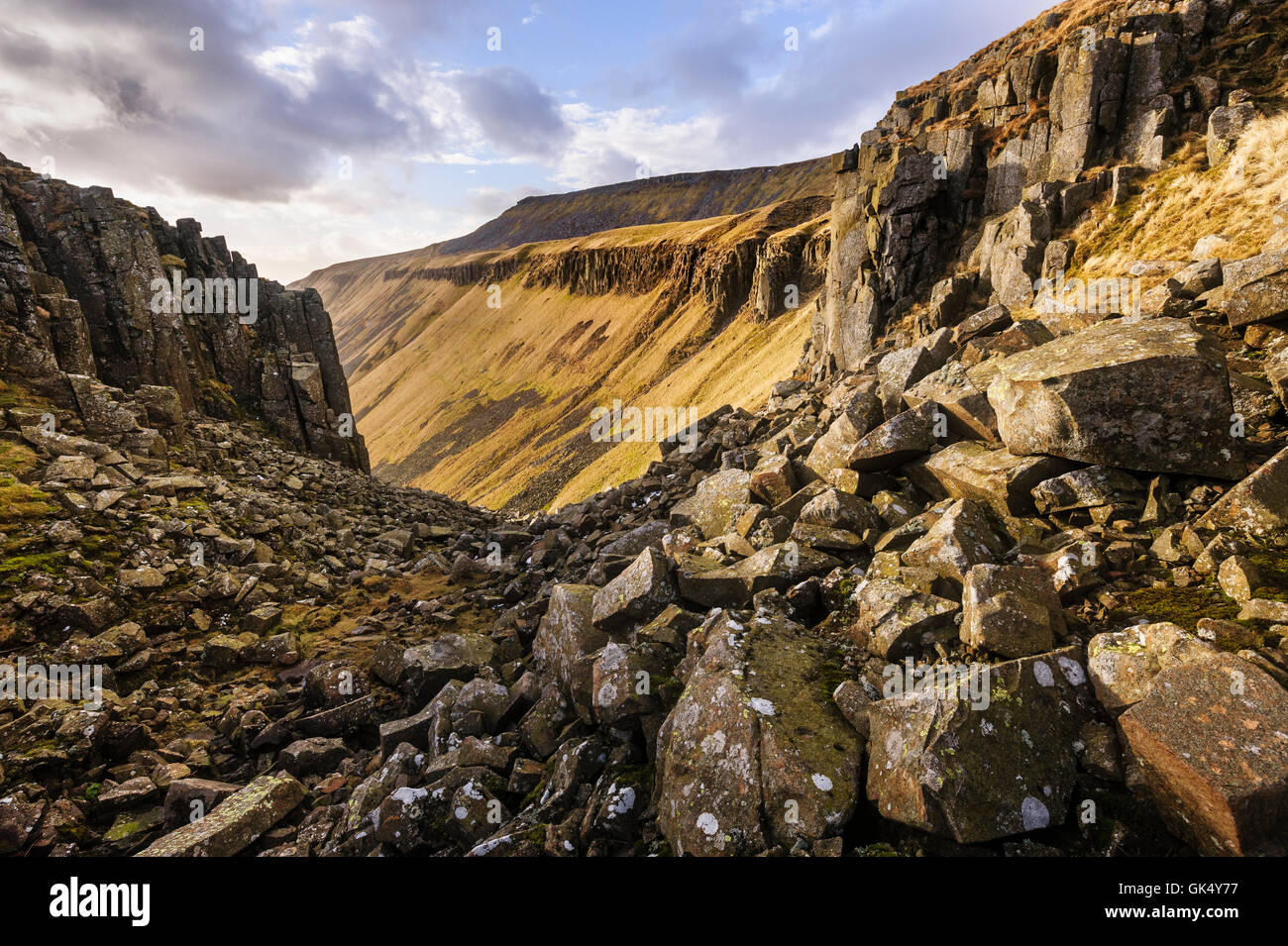 High cup nick hi-res stock photography and images - Alamy