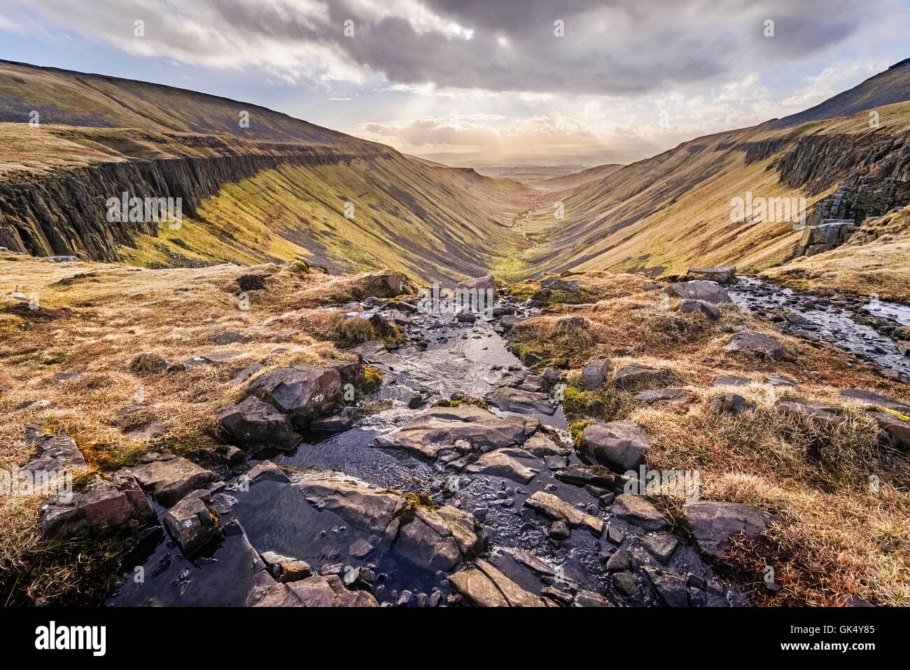 High cup nick hi-res stock photography and images - Alamy