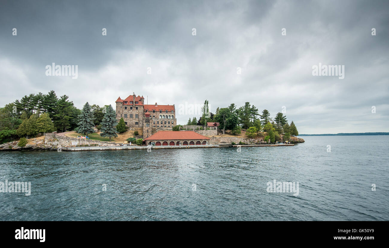 Singer castle hi-res stock photography and images - Alamy