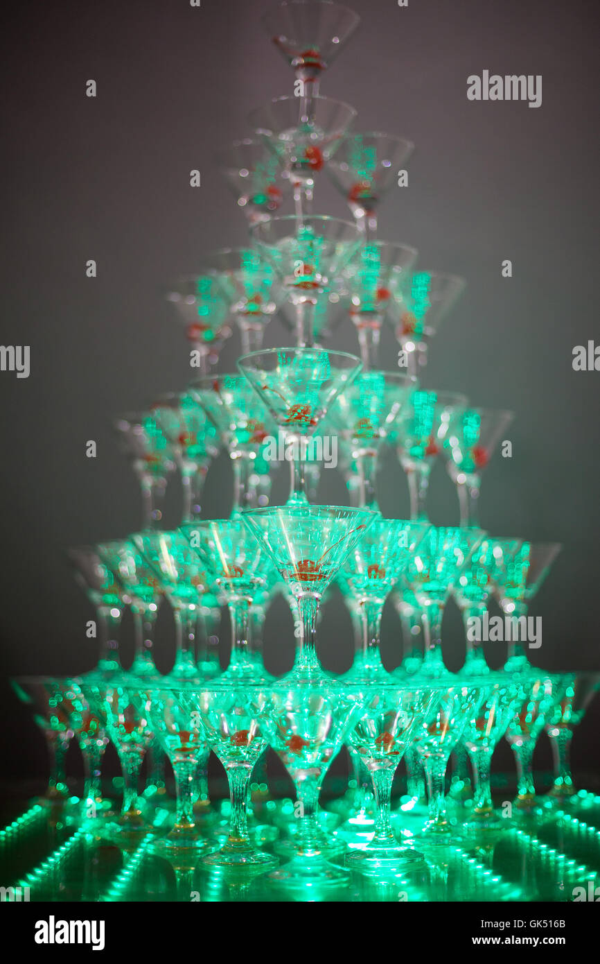 Pyramid of champagne hi-res stock photography and images - Alamy