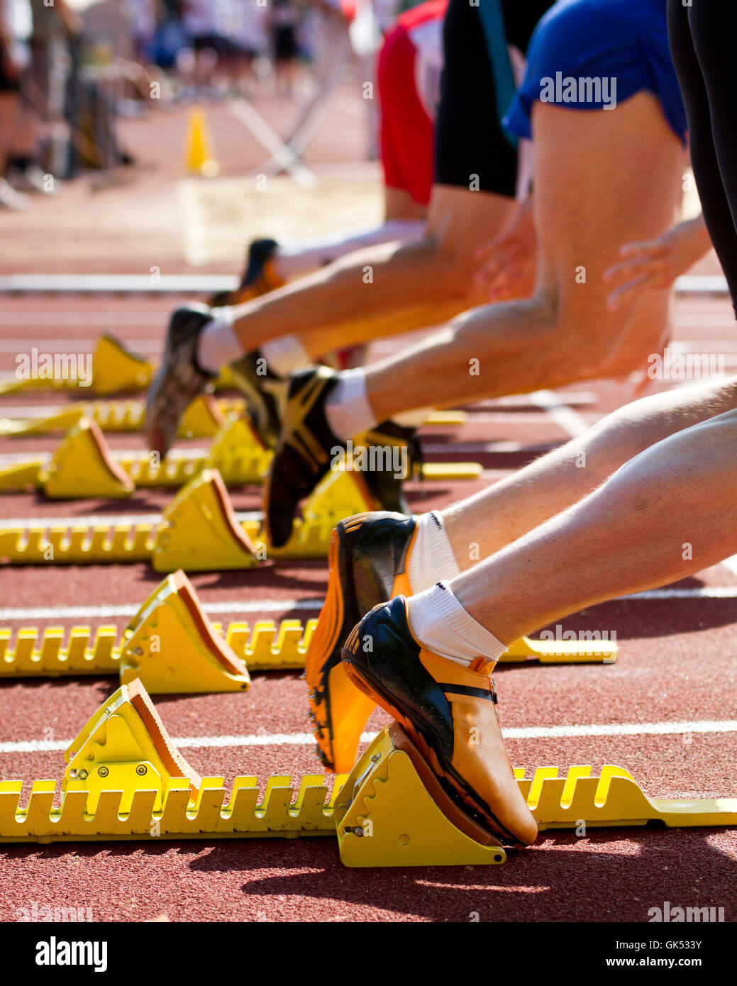 Go the start run sprint athletics hi-res stock photography and images ...