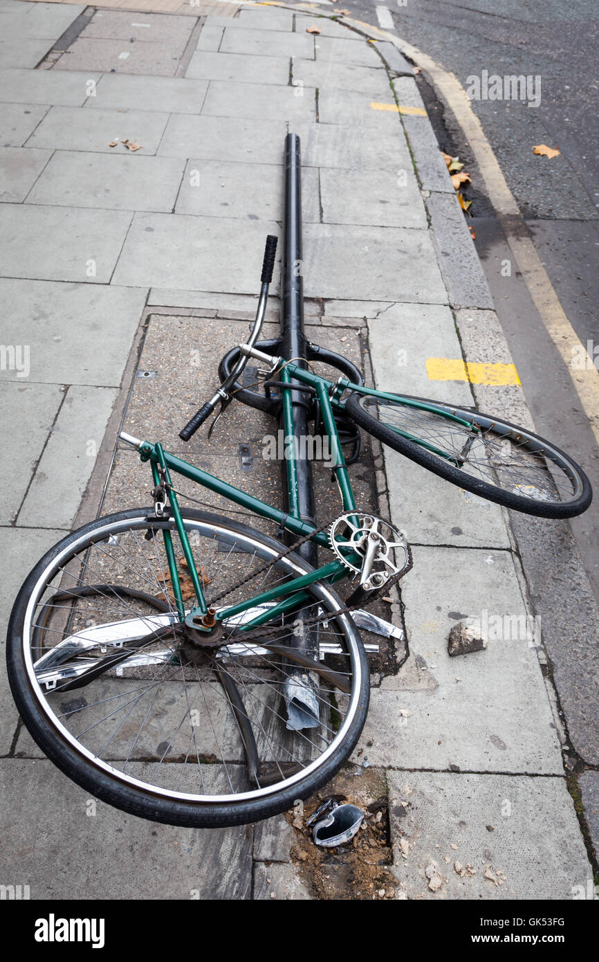 Vandalized equipment hi-res stock photography and images - Alamy