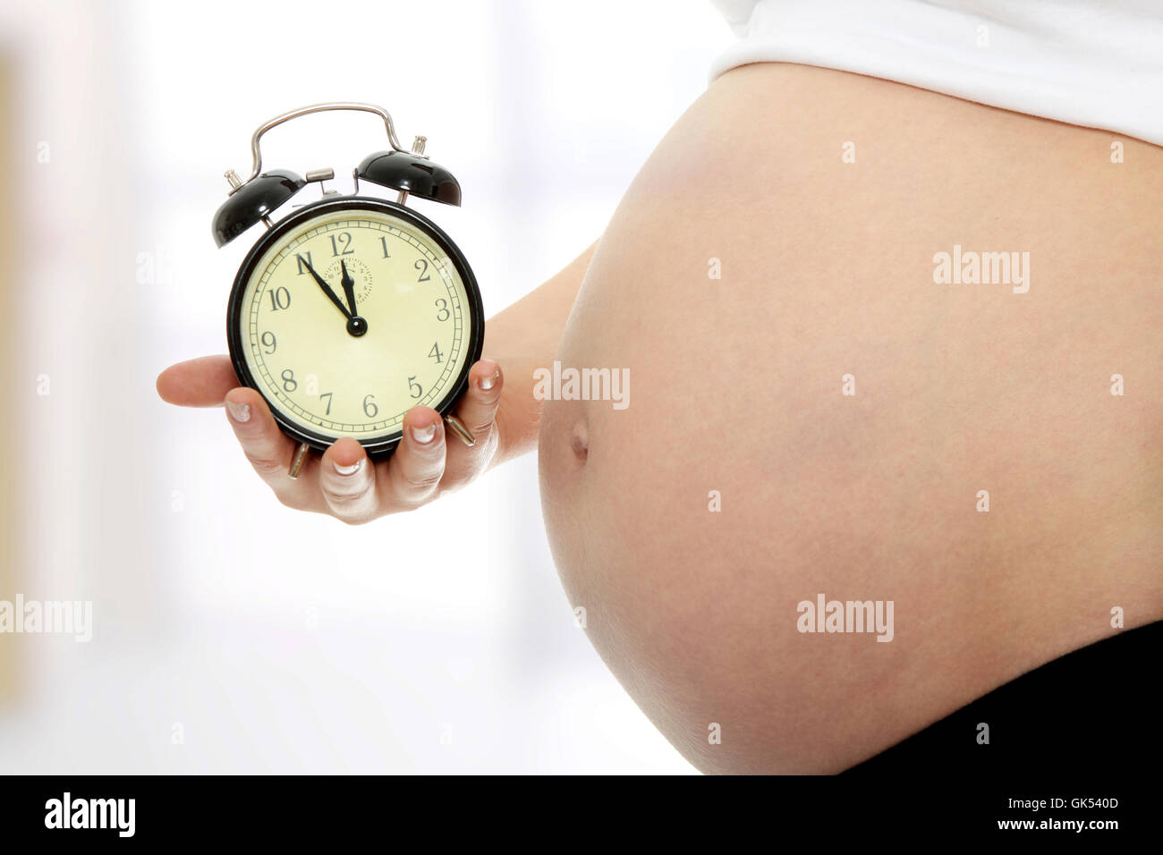 woman wait waiting Stock Photo - Alamy