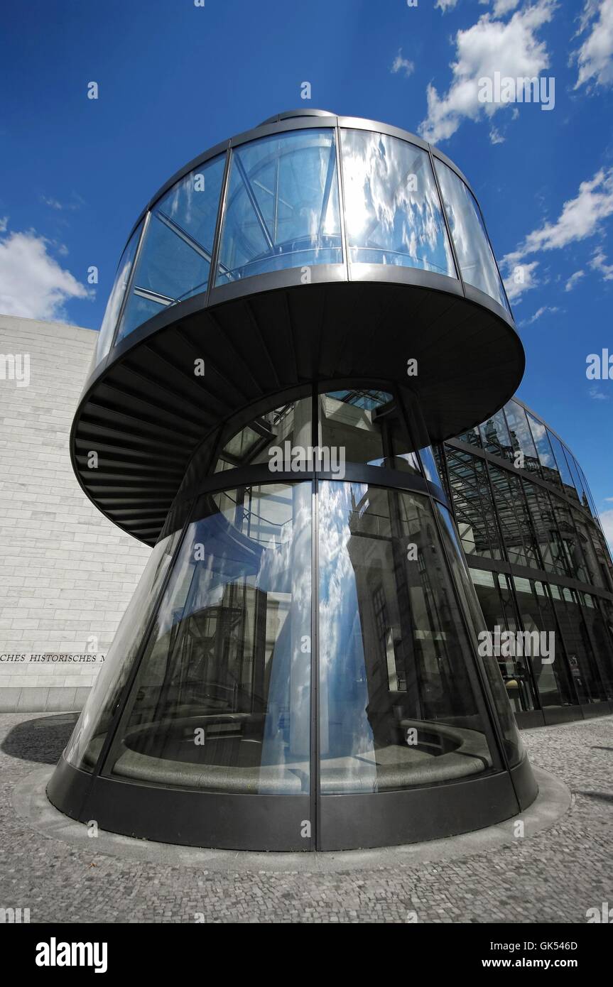 Moderne bauten hi-res stock photography and images - Alamy
