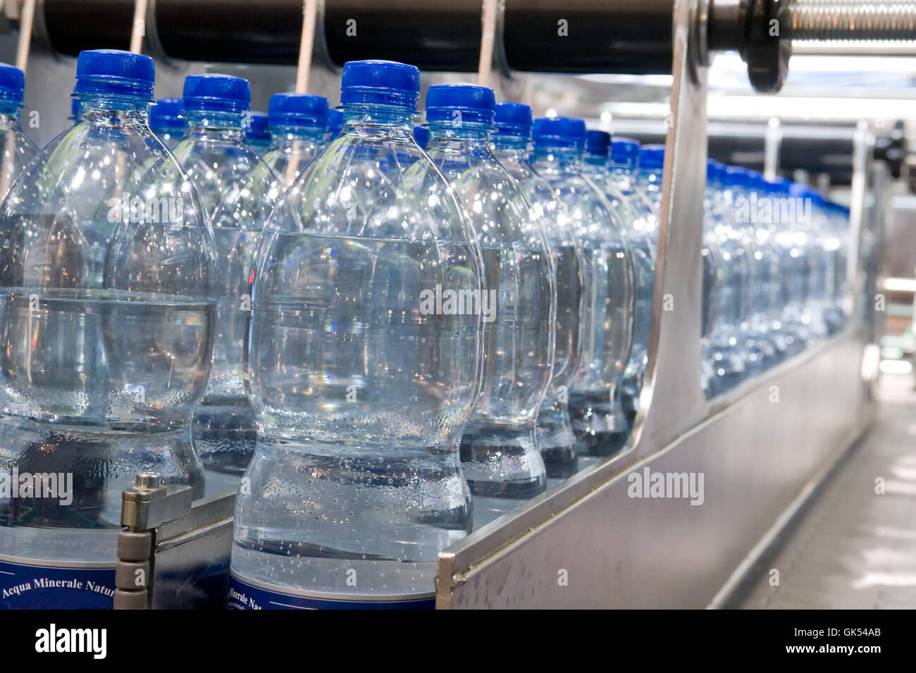 bottling plant Stock Photo - Alamy