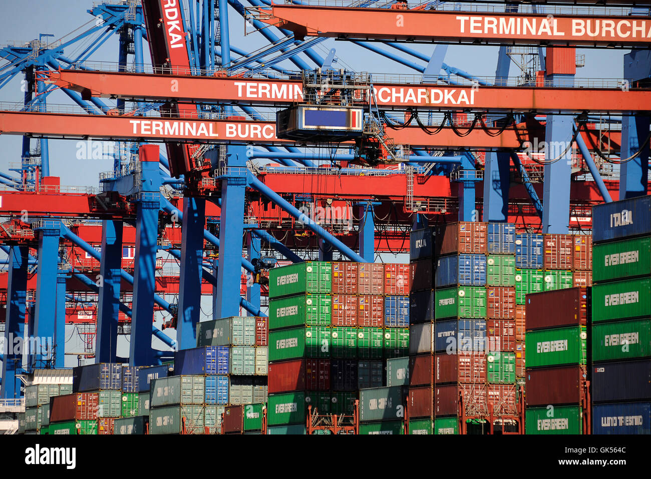 Container harbours hi-res stock photography and images - Alamy