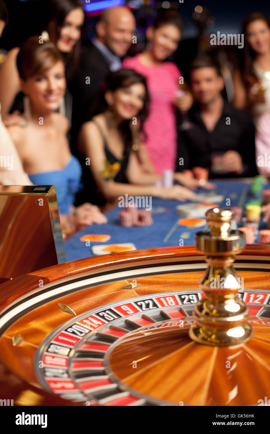 woman wait waiting Stock Photo - Alamy