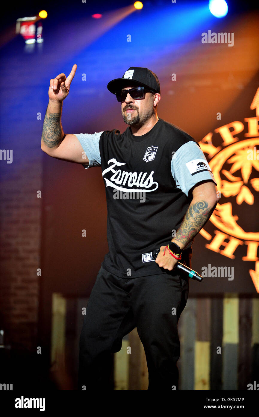 Cypress Hill performing on their 25th anniversary World tour at ...