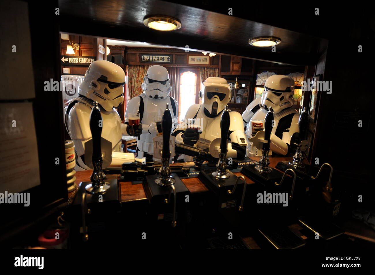Star wars themed hotel hi-res stock photography and images - Alamy