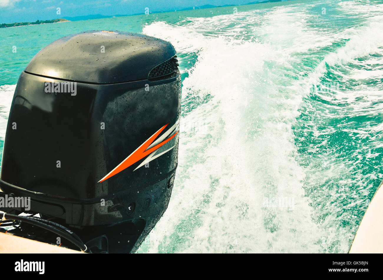 Speed sailing sea hi-res stock photography and images - Alamy