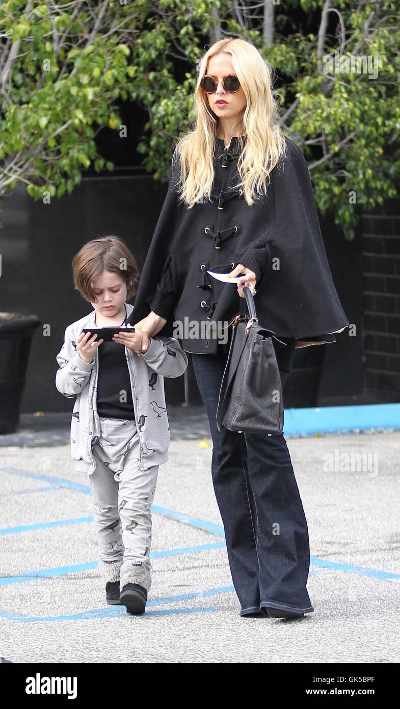 Rachel Zoe takes her son Skyler shopping at XIV Karats in Beverly Hills ...
