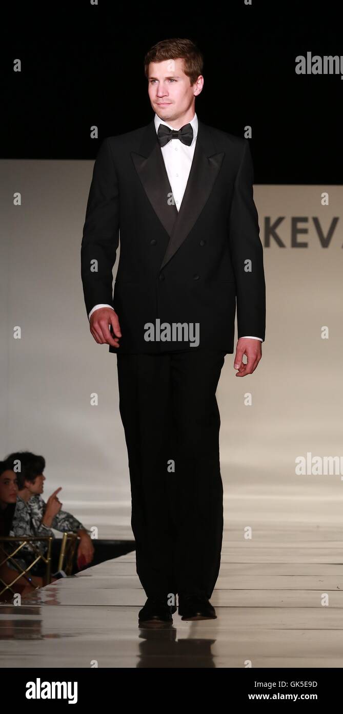 Los Angeles 87th Anniversary Mother's Day Luncheon & Fashion Show ...