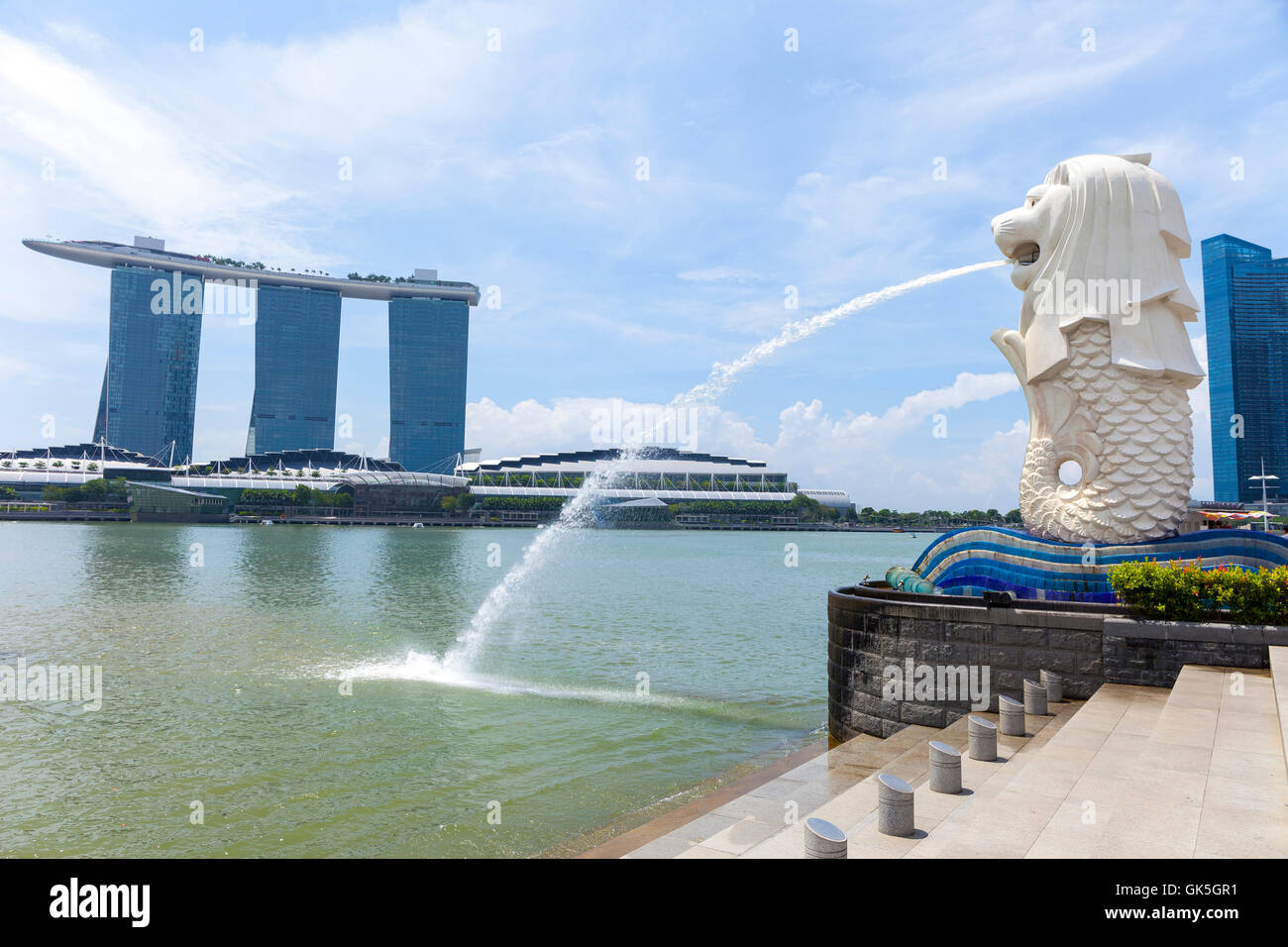 Singapore Merlion Fountain Stock Photo - Alamy