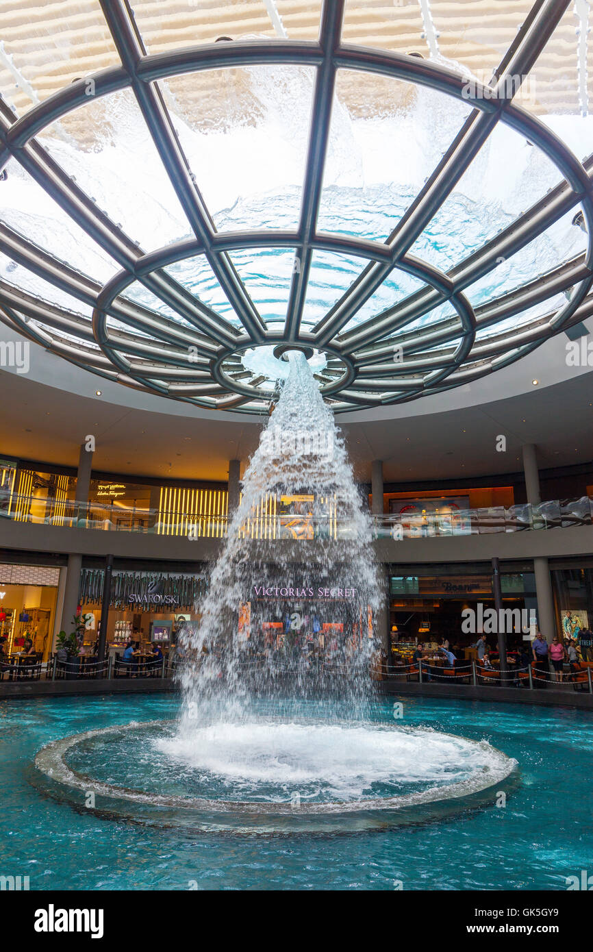 Singapore Marina Bay Sands Shopping Mall Stock Photo - Alamy