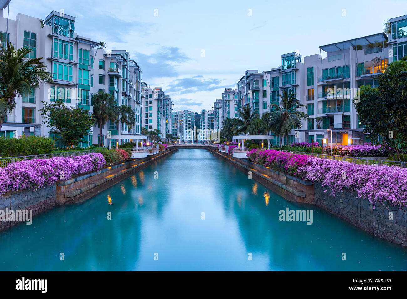 Singapore Raffles Quay Stock Photo - Alamy