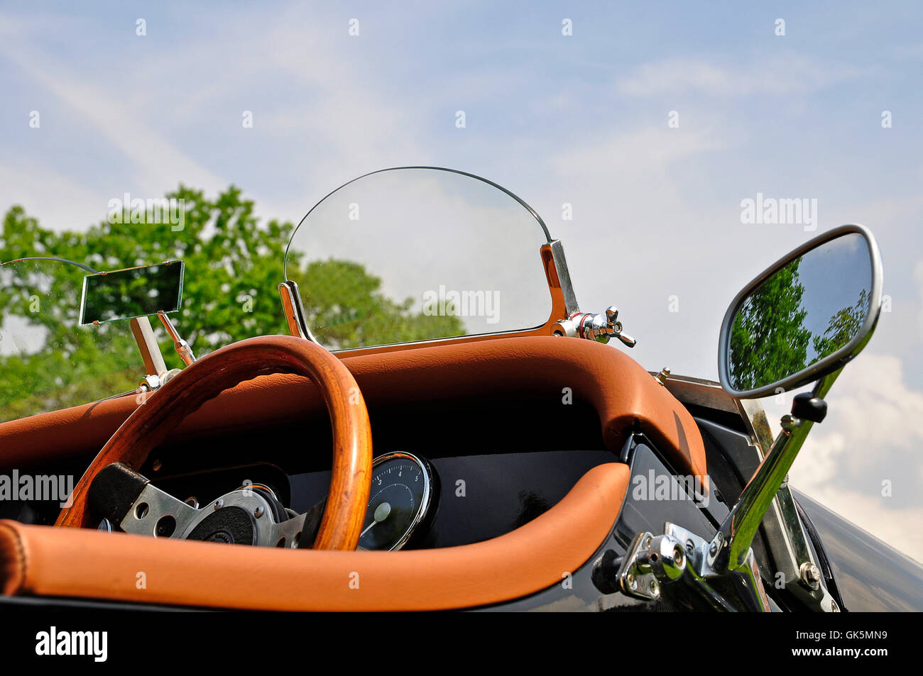 Oldtimer vehicle hi-res stock photography and images - Alamy