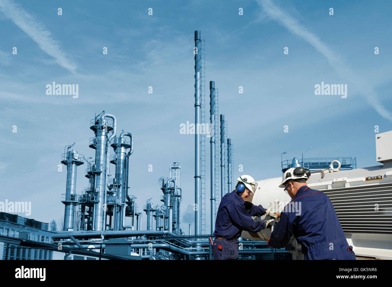 Gasrefinery hi-res stock photography and images - Alamy