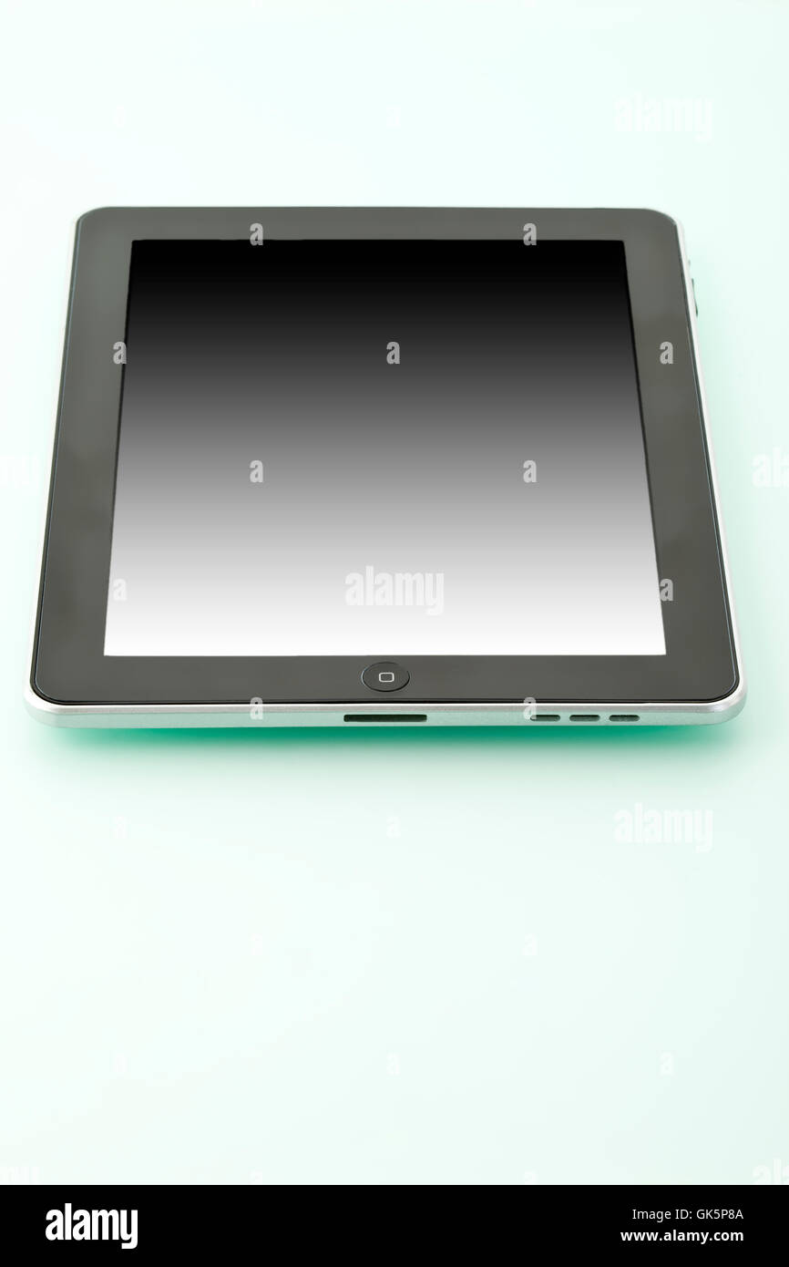 I pad screen hi-res stock photography and images - Alamy