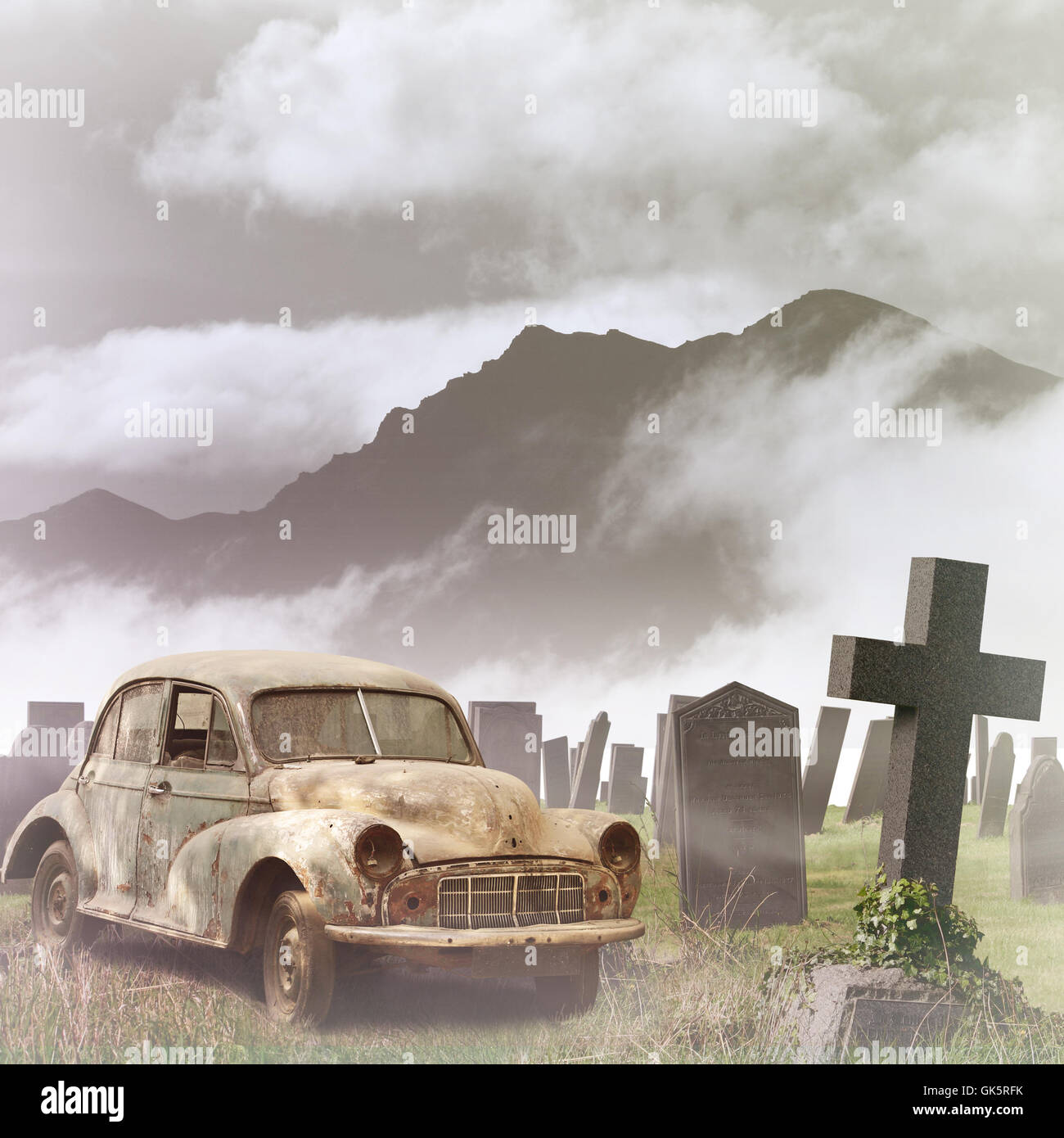 Automobile cemetery hi-res stock photography and images - Alamy