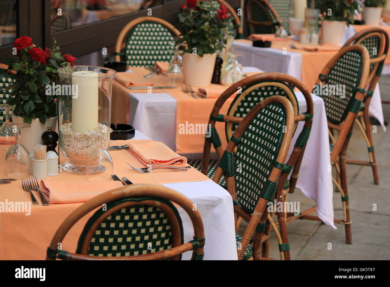 Restaurant in the street Stock Photo - Alamy