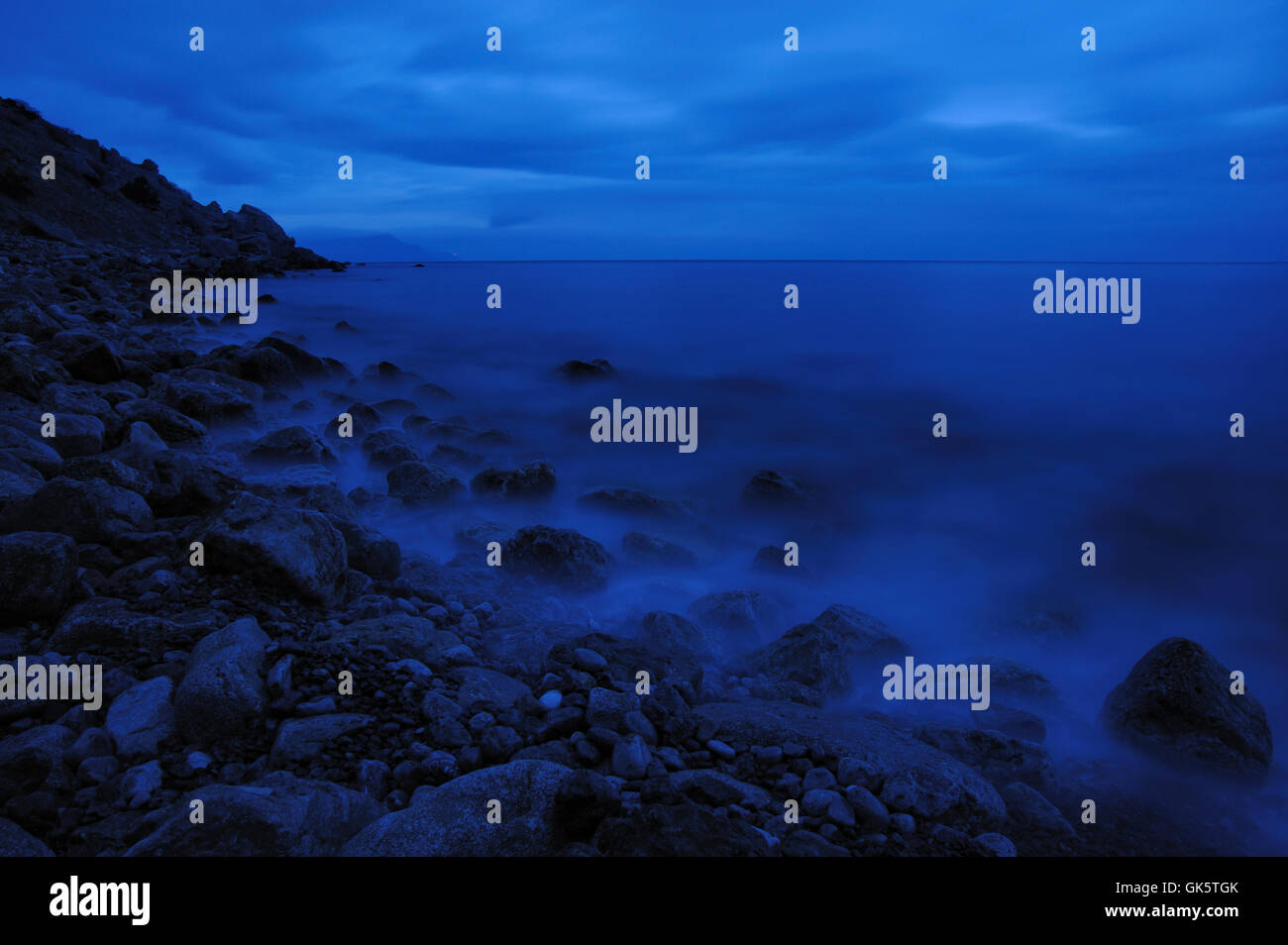 The night sea Stock Photo - Alamy