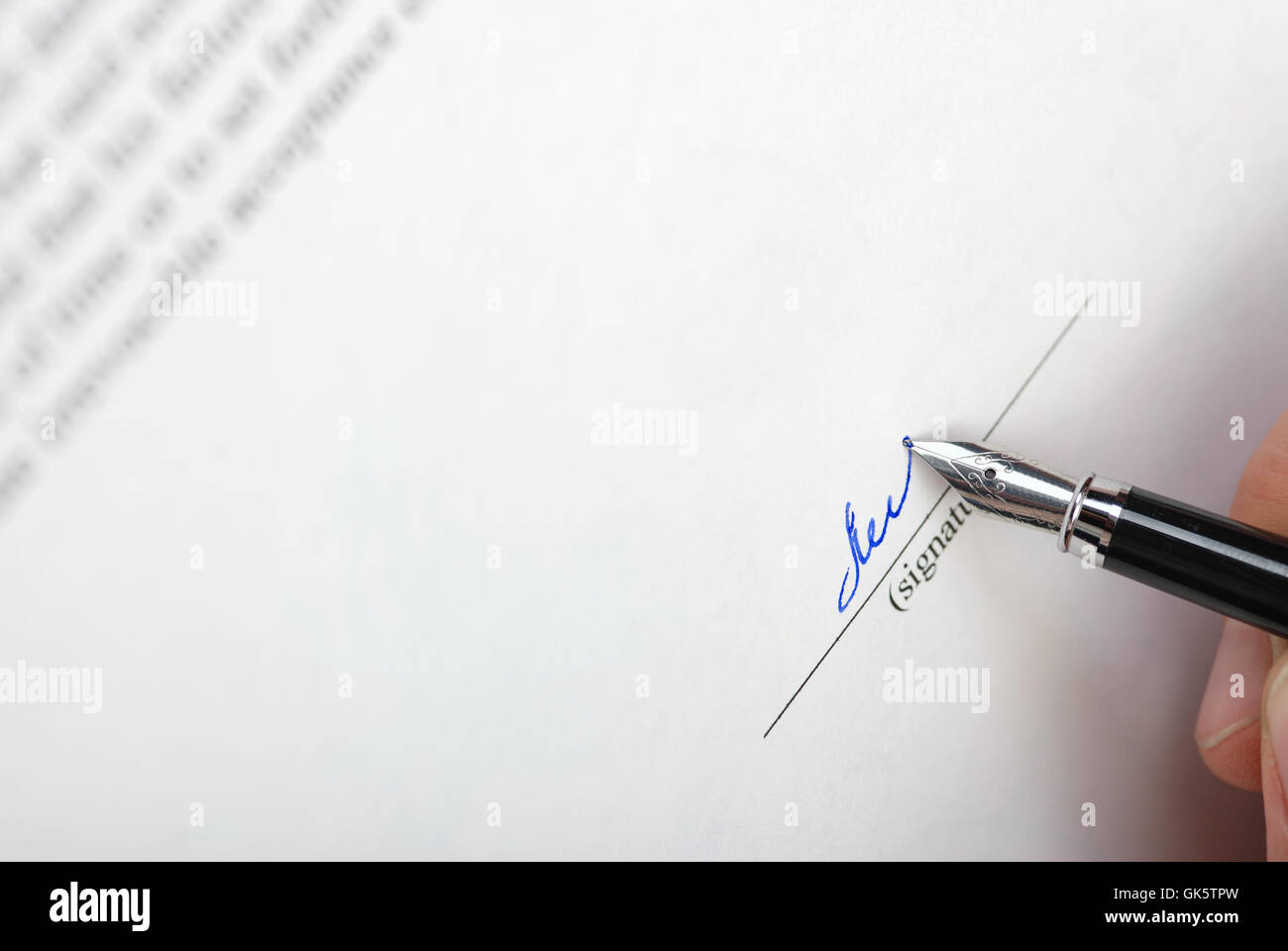 Autographing sign hi-res stock photography and images - Alamy