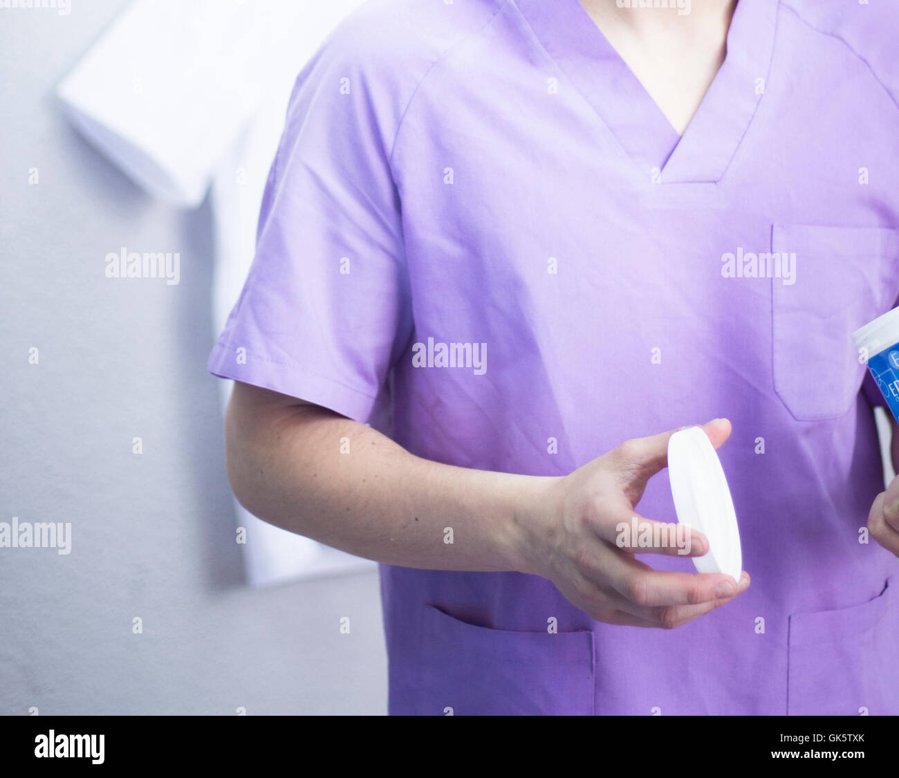 Physiotherapist tape used for physiotherapy taping physical therapy ...