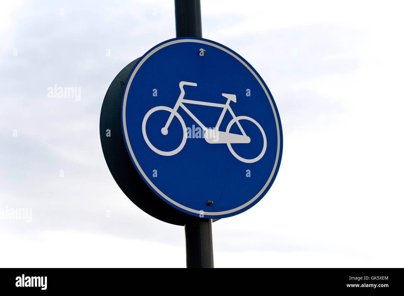 Blue traffic symbol hi-res stock photography and images - Alamy